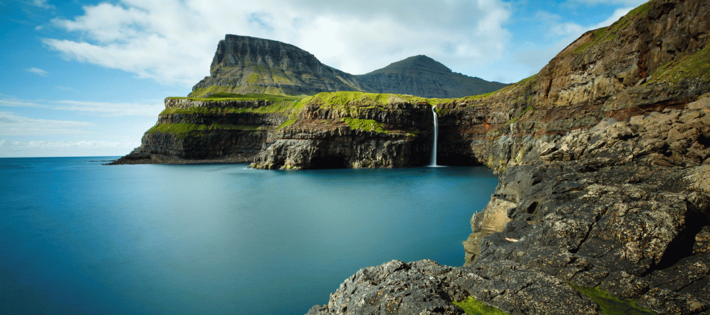 Home [visitvagar.fo]